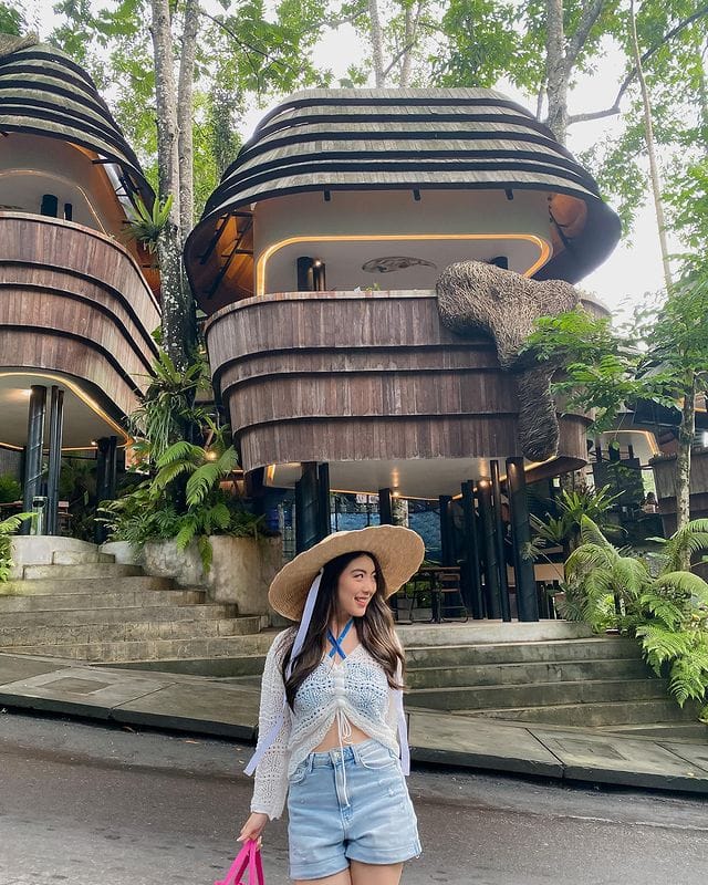 Wyah Ubud | Bali Rent Car with Driver